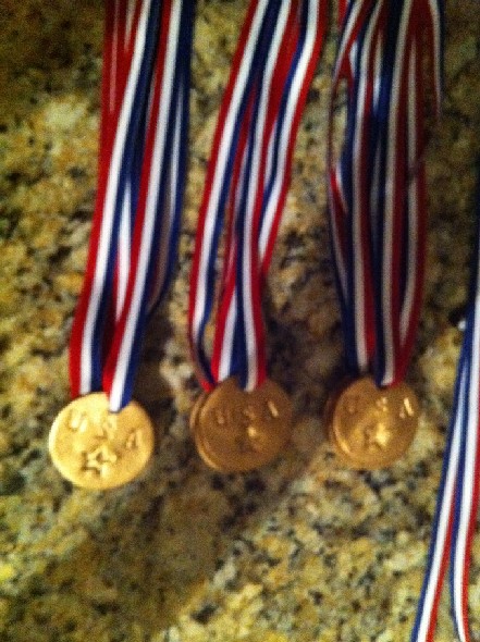 Gymnastics Party: Make your own Olympic Medals