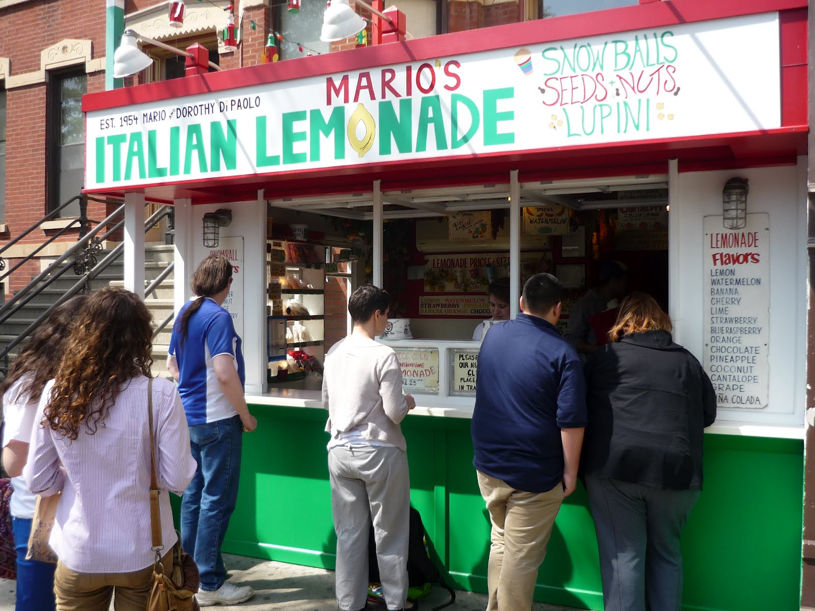 Smokin' Chokin' and Chowing with the King: The Italian Ice Scene