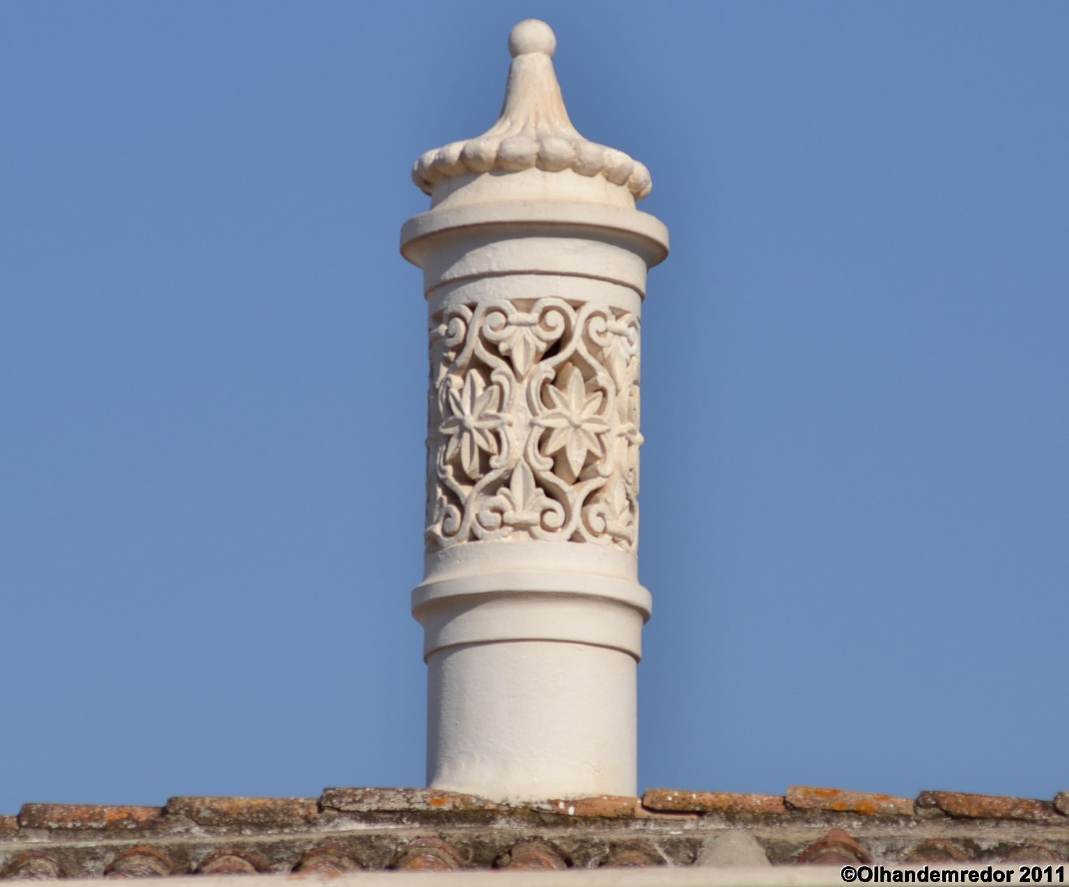olhandemredor: Chaminé algarvia