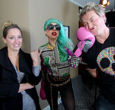 Gaga es entrevistada por Fifi y Jules para "101.9 SAFM" (Sydney) - Lady ...