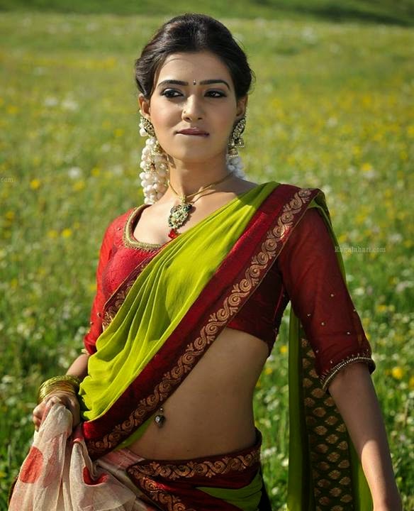 Hot Samantha Hip Show Pics In Saree Saree Below Navel Photos