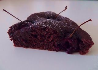 GATEAU GAGA - Love cakes: Gateau au cacao et aux cerises