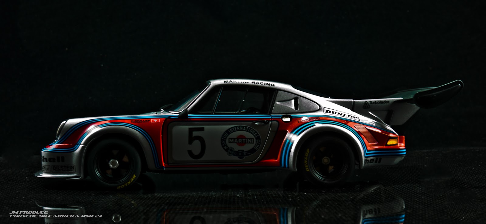 *: Porsche 911 Carrera RSR Turbo 2.1 (AUTOart 1:18)