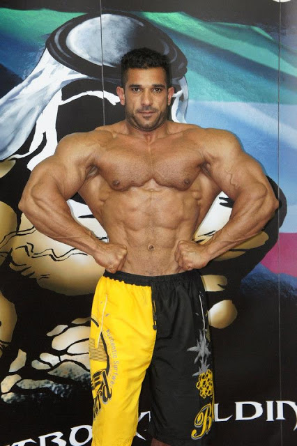 world bodybuilders pictures: kuwait bdybuilder Amar El khader