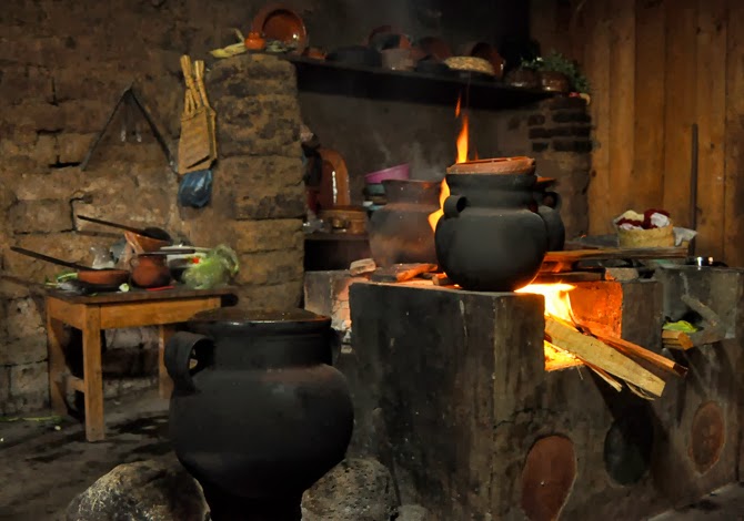 Jaime Ramos Méndez: Cocina tradicional purépecha en Patamban, Michoacán ...