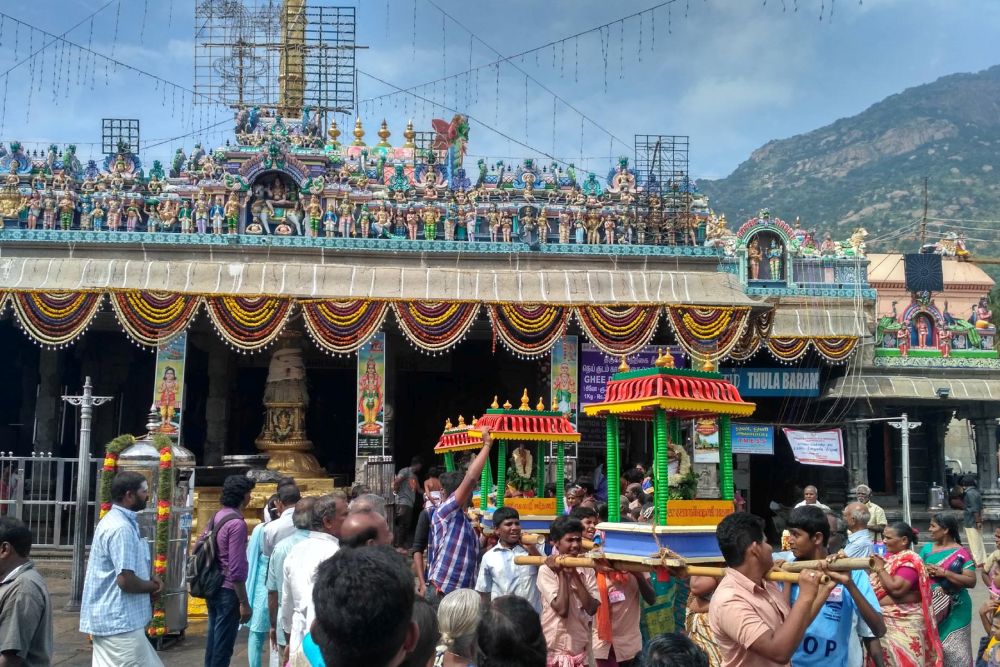 2017 Arunachala Karthigai Festival: Day 6. Day—Chandrasekhara on Silver ...