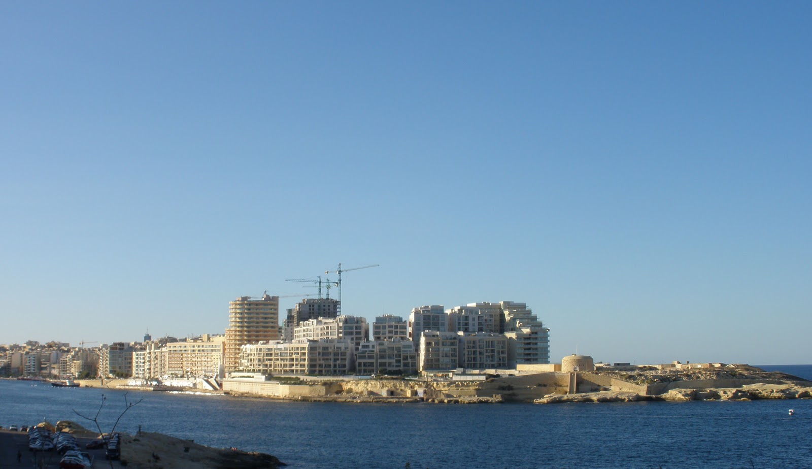 Fotoperiodismo: Práctica Simetría-Composición diagonal-Regla de los tercios