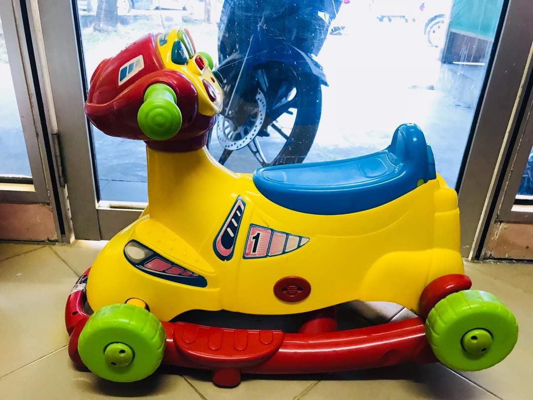 MYBUNDLETOYS2: VTECH Sit To Race Smart Wheels
