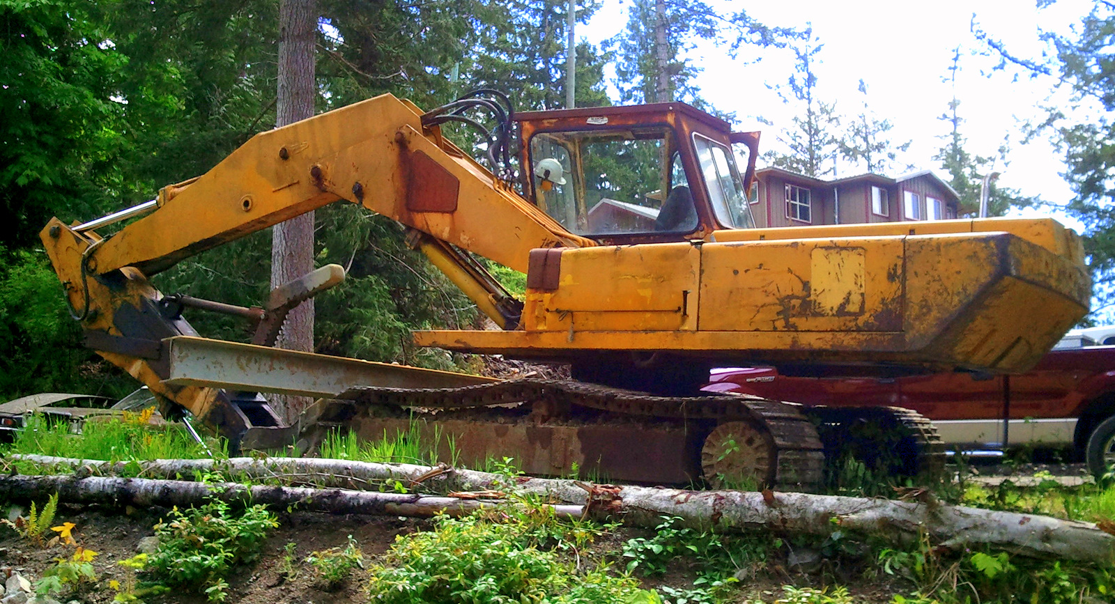 McLaren MP4-12C: Old JCB Excavator....and the stories to go with it