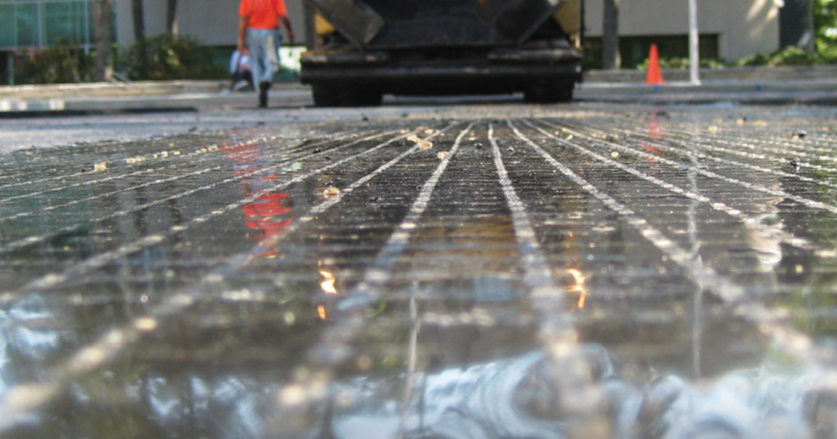 www.ctechnova.com: GlasGrid® Tack Film - Superior Asphalt Pavement ...
