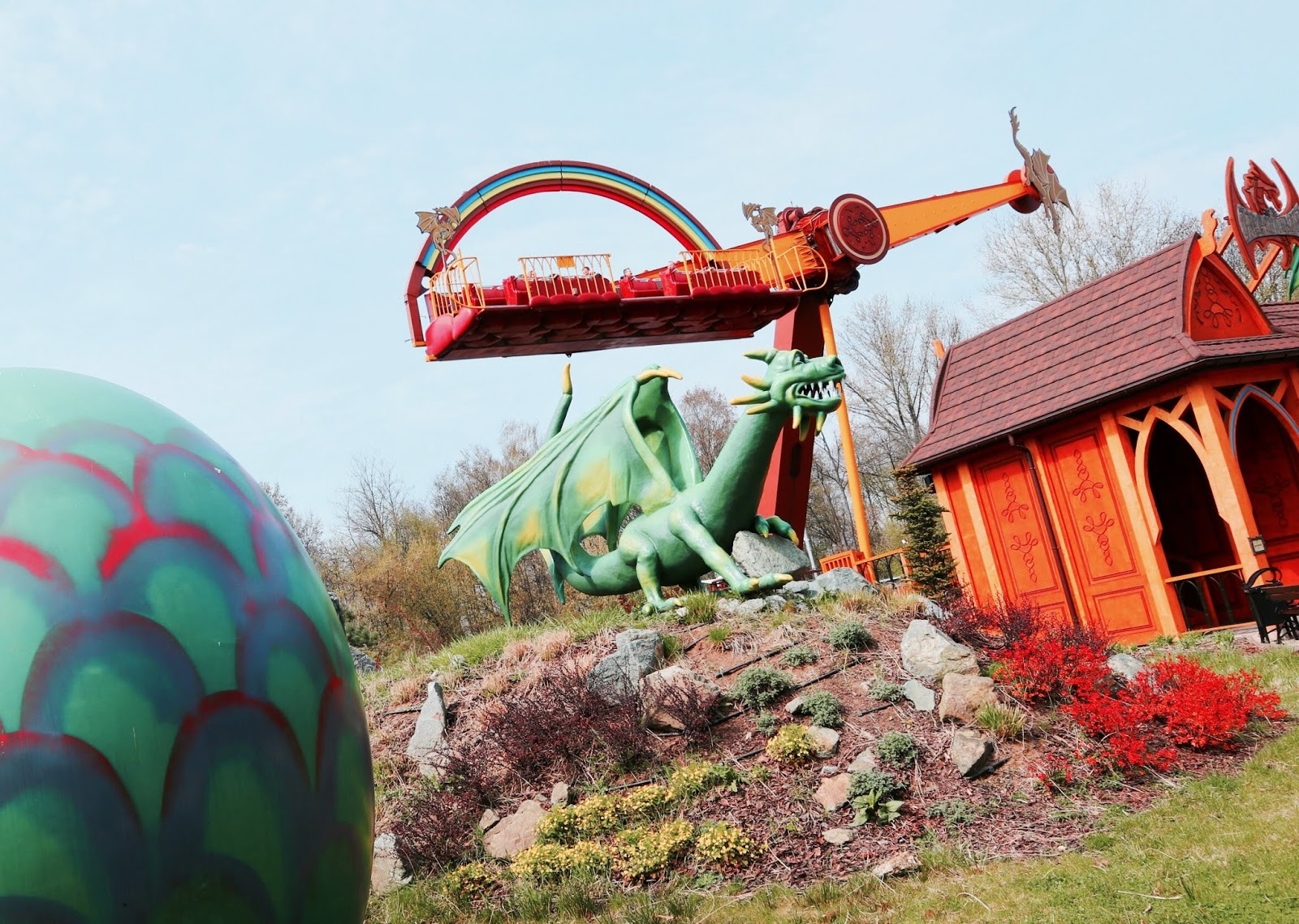 Attraction Review: Legendia | Cupcakes and Coasters