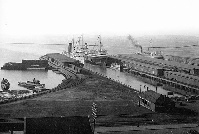 HOT RODS and JALOPIES: More Port Arthur and Fort William then's, now's ...