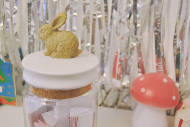 Becky Bedbug: My book jar