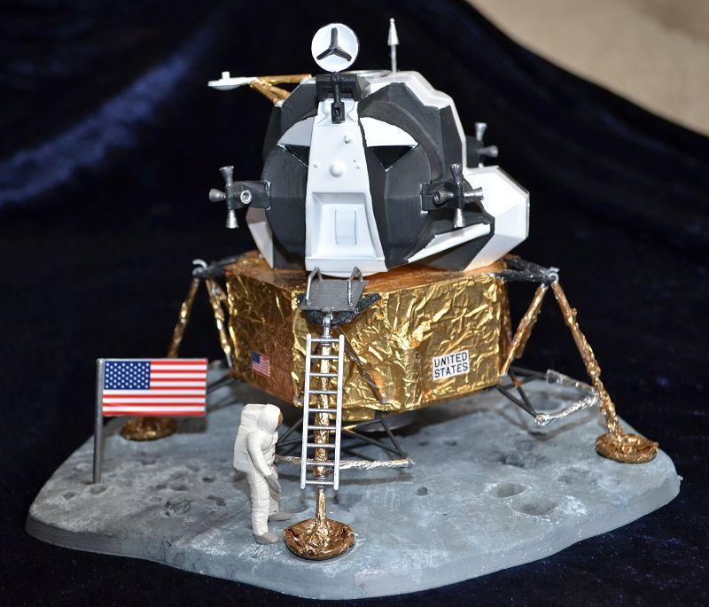 Happyscale-Modellbau: Mondlandefähre Eagle - Revell 1/48 (Bianca Krop ...