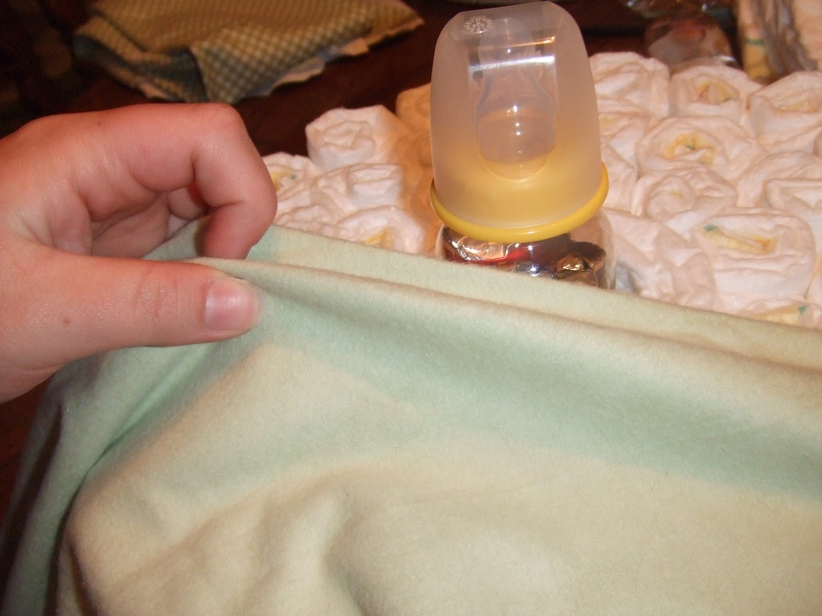 Start Wearing Purple: How to Make a Diaper Cake