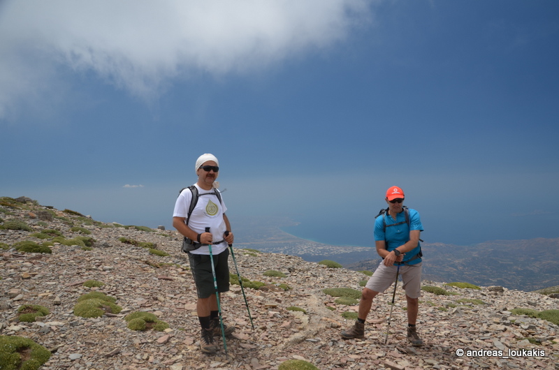 EXPLORE MOUNTAINS: ΣΤΗΝ ΚΟΡΥΦΗ ΤΗΣ ΚΡΗΤΗΣ (ΤΙΜΙΟΣ ΣΤΑΥΡΟΣ ΨΗΛΟΡΕΙΤΗ ...