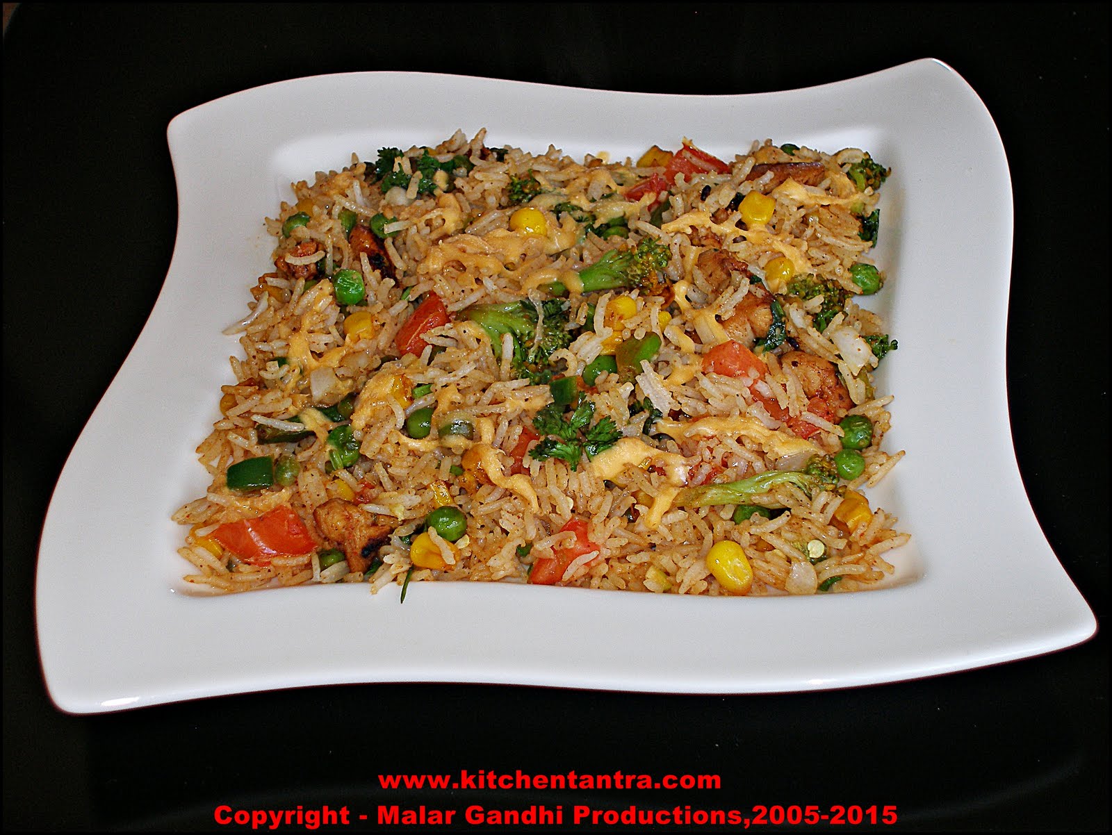 Arroz con Pollo / Chipotle Mexican Rice – Lemony Touch! | Kitchen Tantra
