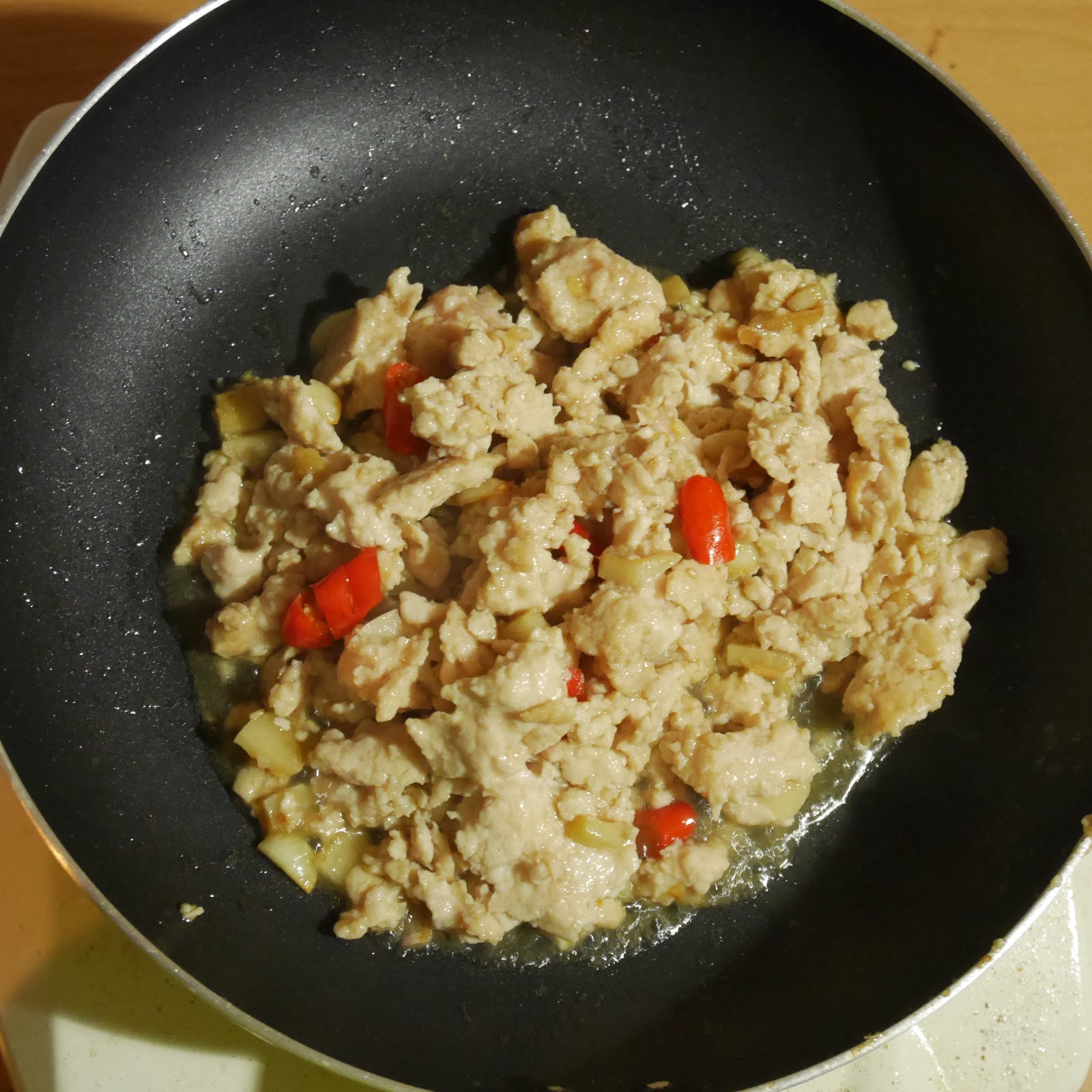 Ga Prao Gai - Stir Fried Chicken with Holy Basil