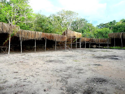 ARQUITECTURA INDÍGENA: CHURUATAS, CANEYES, SHABONOS,....