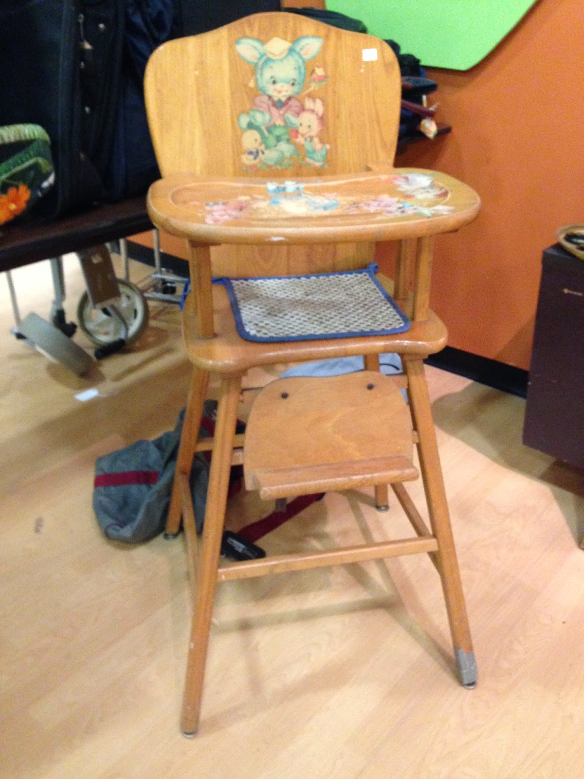 ryan. leighton. mae. maggie. : March 2014