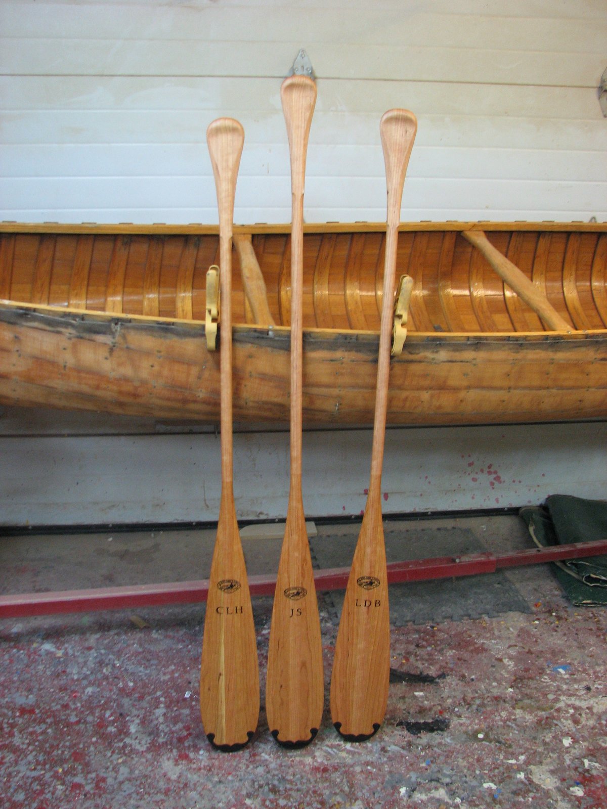 Wood Be Creative: A Shop Journal for Red River Canoe & Paddle: January 2013