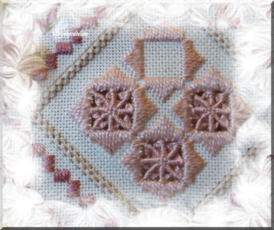 Linoupatchbrode: Turo Edelweiss en Hardanger