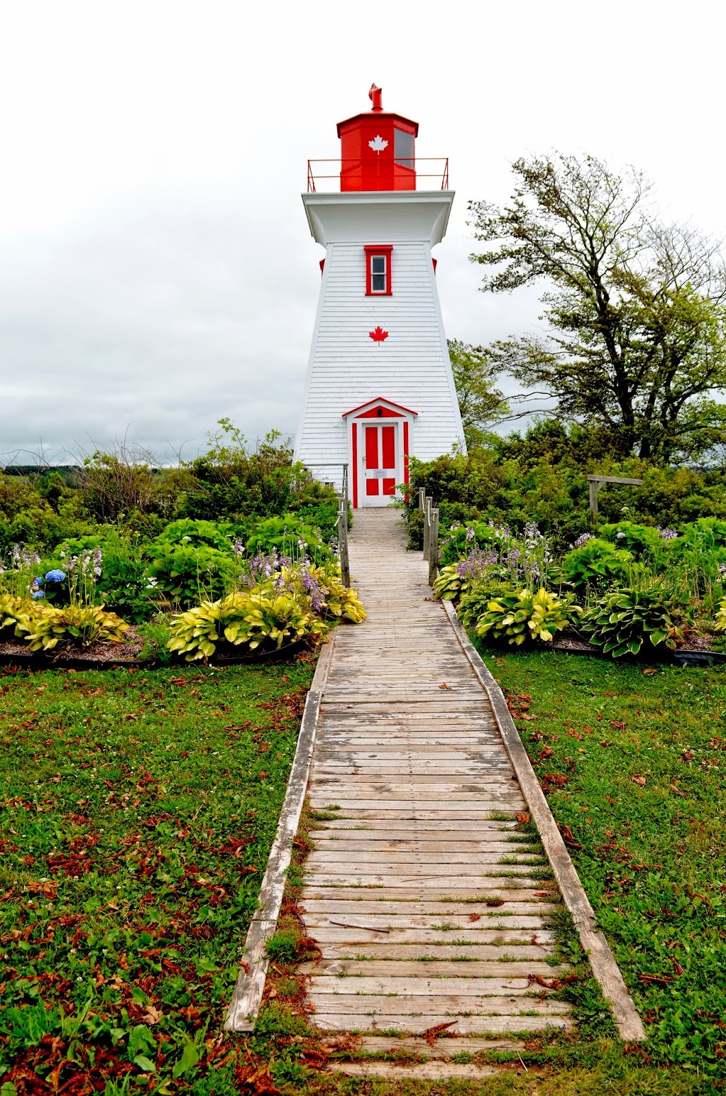 Neal's Lighthouse Blog: Leards Range Front Lighthouse, Victoria, Prince ...