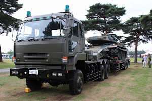 MITSUBISHI FUSO: MITSUBISHI FUSO FN517ML2 6x2 [10 Ban]