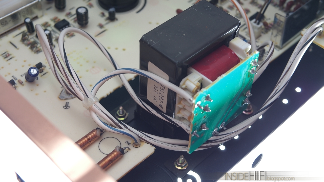 Inside Hi-Fi: Technics SU-A40 (SU-A40EG-K)