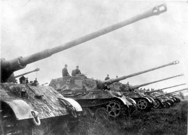 World War II in Pictures: Tiger Tanks