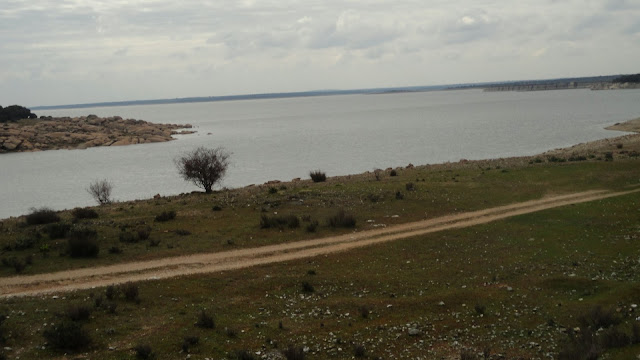 PUEBLOS Y LUGARES: EMBALSE DE ALMENDRA