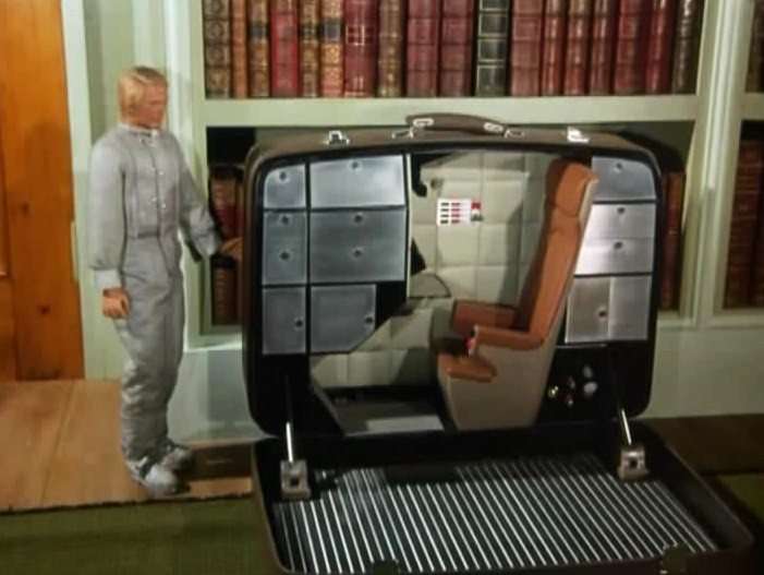 Island of Terror: The Secret Service - or - Garry Andersold Falollops Over