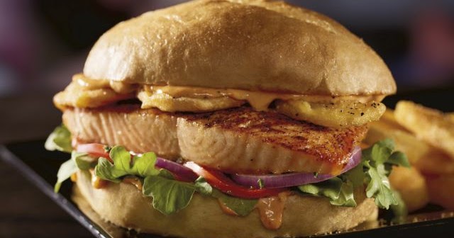 Red Robin Plates New Salmon Dishes for Spring 2017
