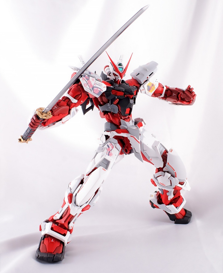 Painted Build: HiRM 1/100 Gundam Astray Red Frame