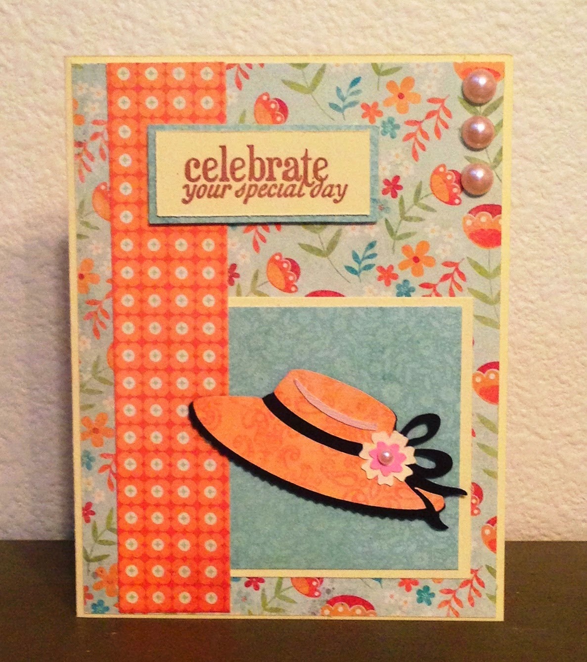 Die Cuttin Divas: Challenge #165: Wobble It....or add dimension