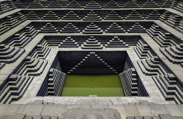 Explore Indialand: The Magnificent Stepwells Of North India