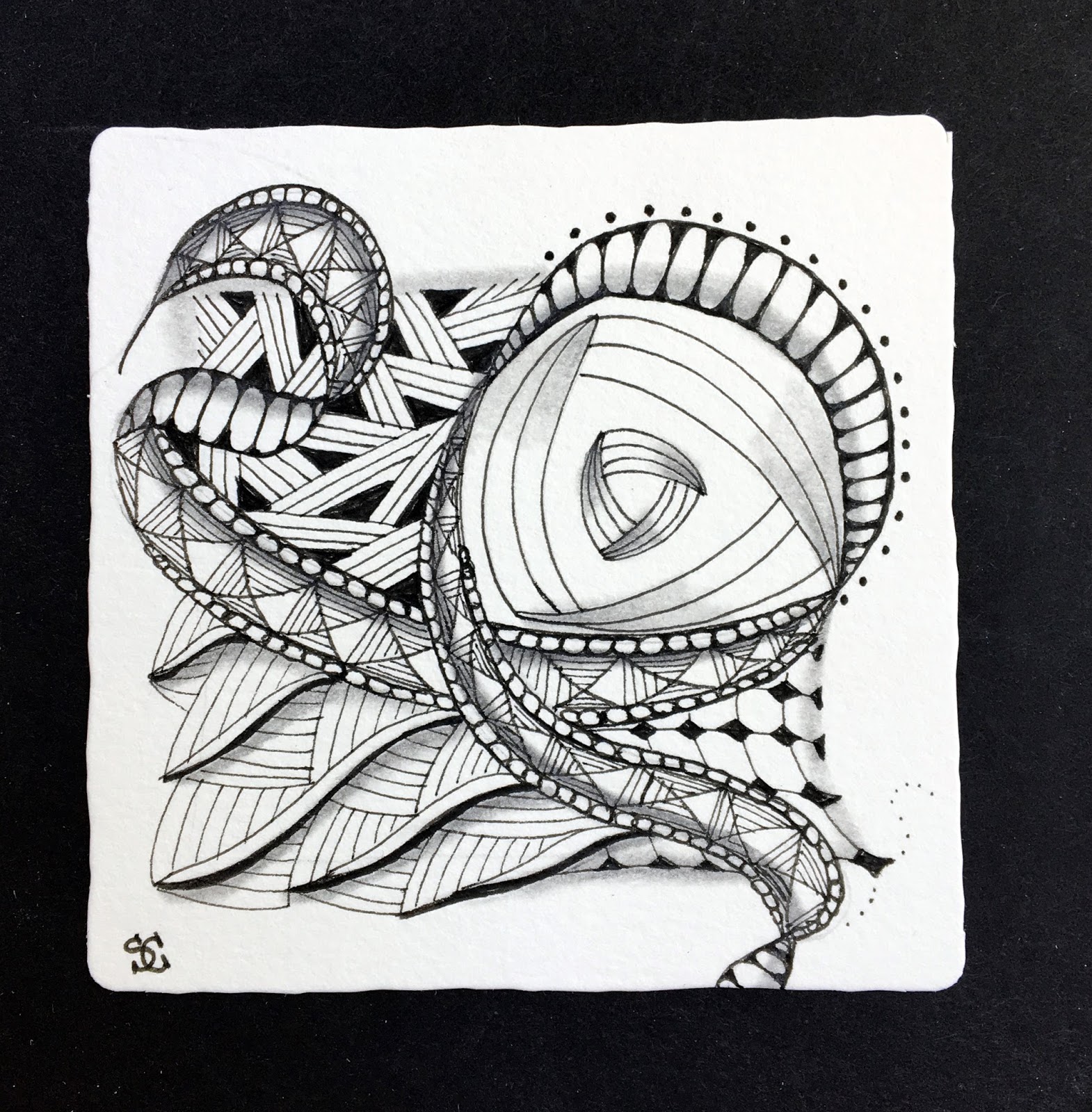 Tangled Ink Art : Diva Challenge #128 Two Pencil String