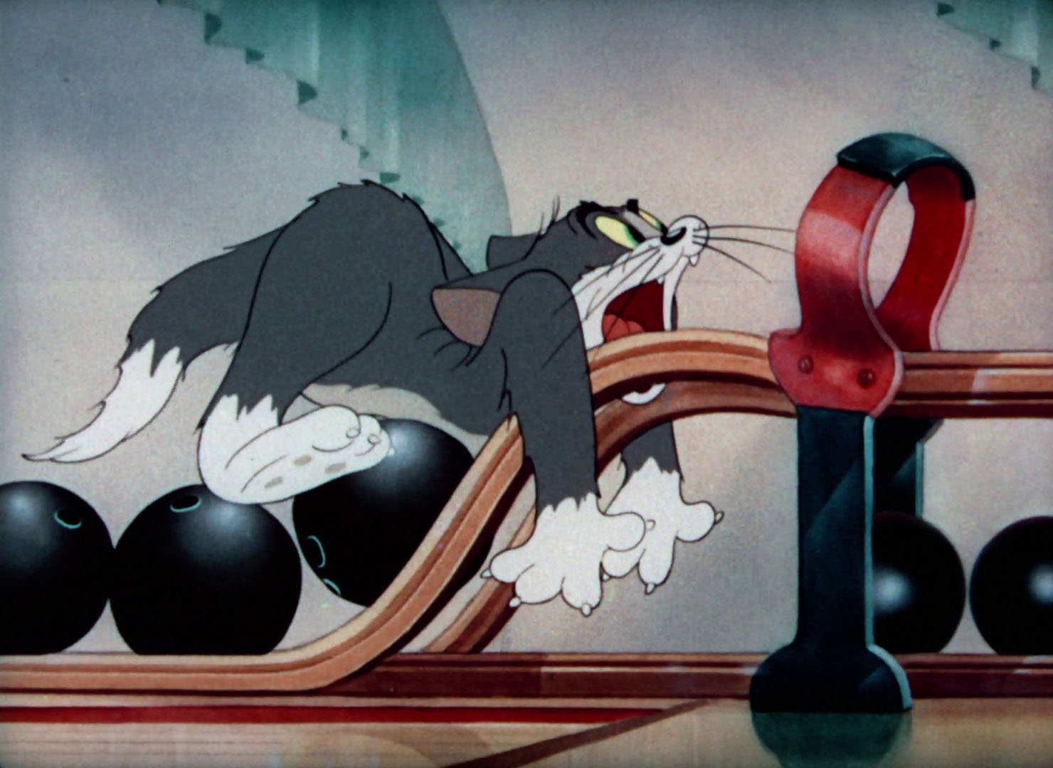 Tom & Jerry Pictures: "The Bowling Alley-Cat"