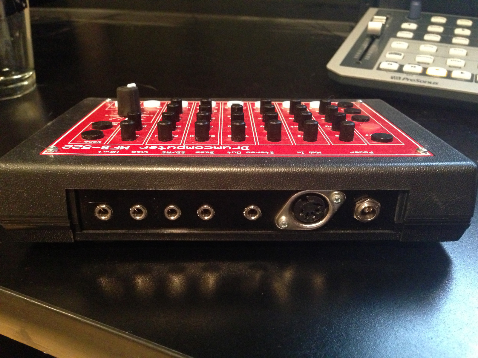 MATRIXSYNTH: MFB-522 Drumcomputer