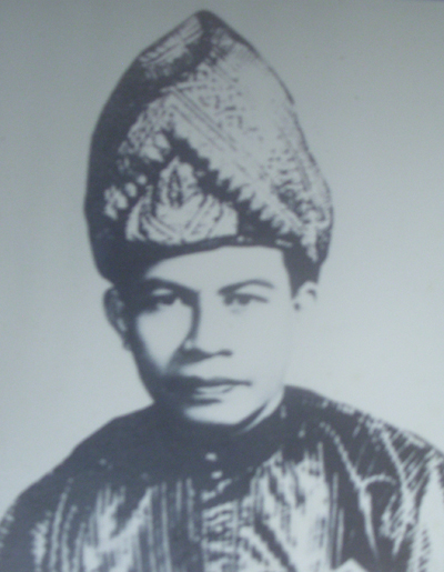 GAMBAR MENTERI-MENTERI BESAR PAHANG BERMULA 1948 SEHNGGA SEKARANG | AKU ...