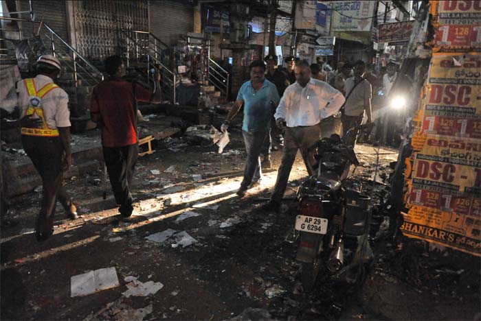 Hyderabad Dilsukhnagar Bomb Blast Photos | MyTopGallery-Latest Bollywood