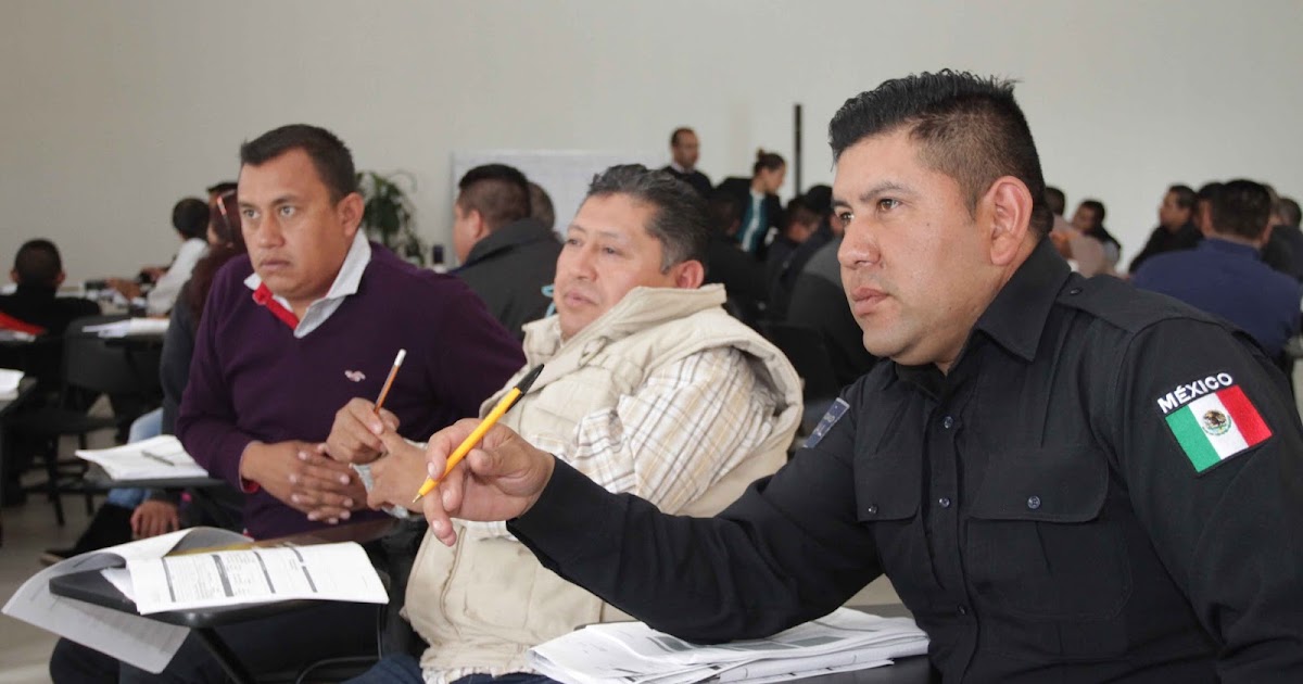 Contextos Regionales Capacitan A PolicÍas Estatales Y Municipales