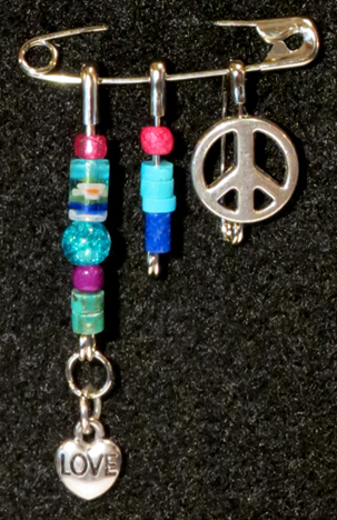 Solidarity Safety Pin Jewelry: Solidarity Safety Pins