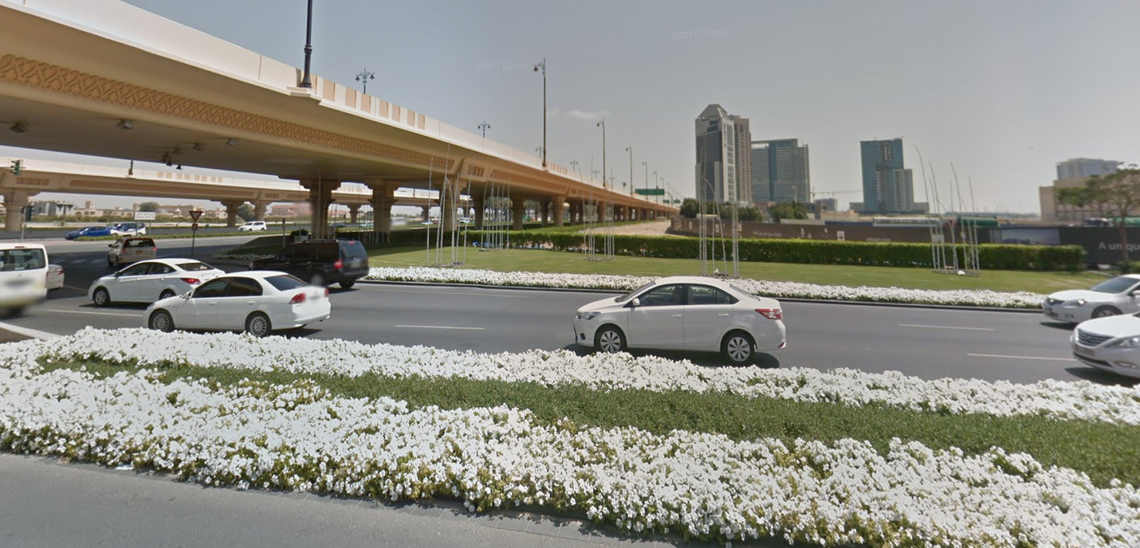 Know These Road Markings and pass RTA driving test