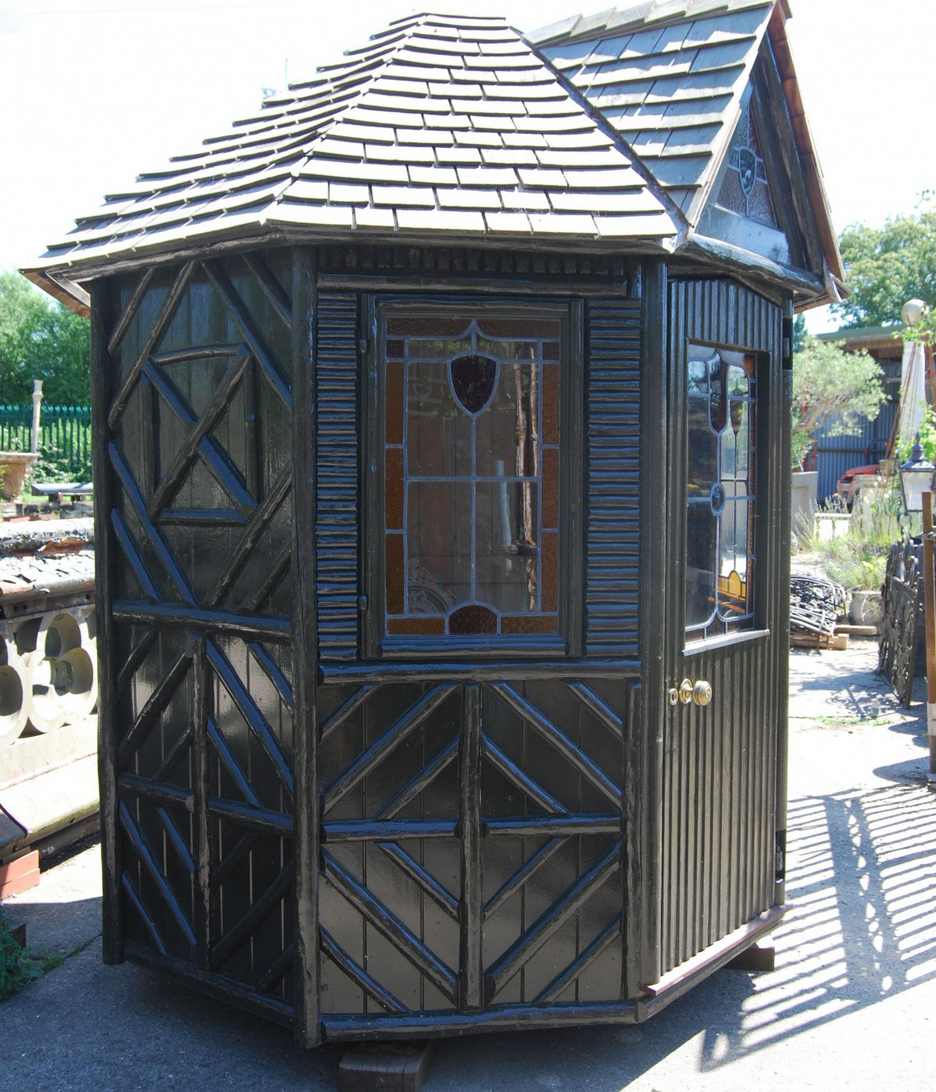 Shedworking: Where to buy a revolving summerhouse or garden office
