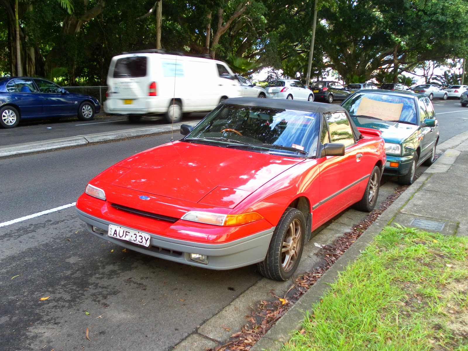 Aussie Old Parked Cars: 1990 Ford SA Capri