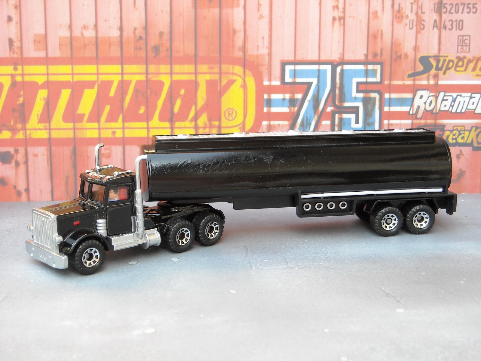 Matchbox Memories: Átalakítás: Matchbox Peterbilt Day Cab Truck