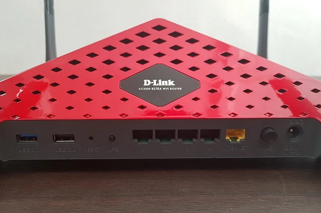 D-Link DIR-890L (AC3200) Ultra WiFi Router Review