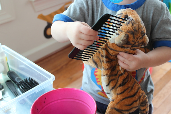 Pet Grooming Salon Pretend Play Activity for Preschoolers | Sunny Day ...