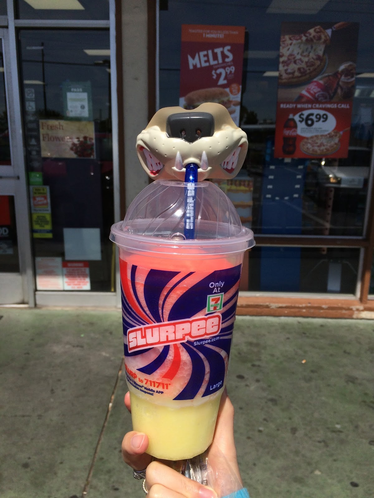 Animal Slurpee Straws From Seven-Eleven / セブンイレブンのアニマル スラーピー ストロー ~ I'm ...